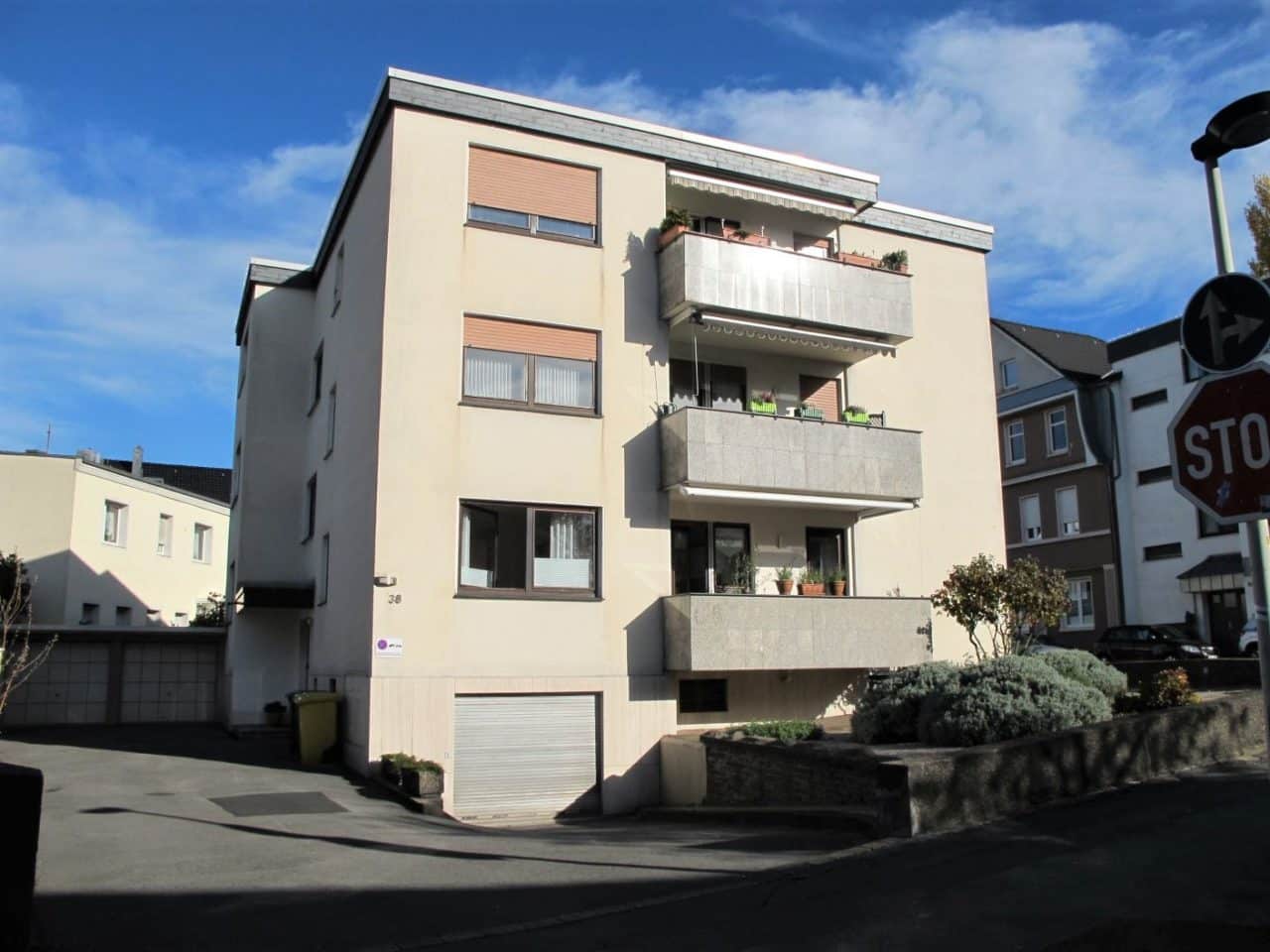 Vermietungen in Solingen - Vermeegen Immobilien